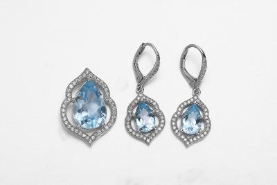 China Blue Gemstone Sterling Silver Rings For Women Lightweight 2.5g Blue Stone Jewelry for sale