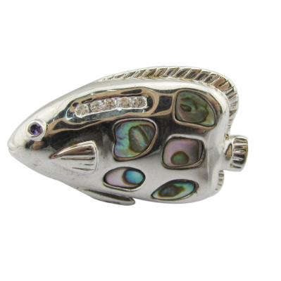 Cina Colore di conchiglia di pietra preziosa d' argento pendente di circone cristallo collana per feste di tutti i giorni in vendita
