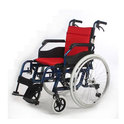 Cina Sedia a rotelle manuale standard del Anti-ribaltatore, sedia a rotelle disabile comoda in vendita