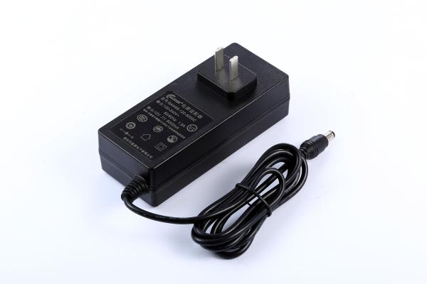 Verbindungsstück der Schaltleistungs-65W des Adapter-12V 5A 24V 2.5A 48V 1.25A 2.1*5.5 2.5*5.5