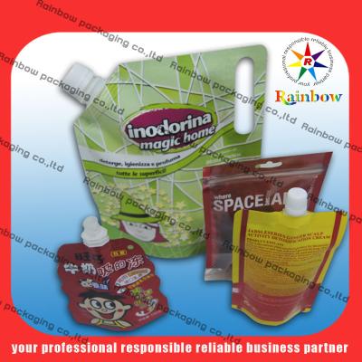 China Customized Stand Up Spout Pouch Packaging With Bottom Gusset For Food for sale