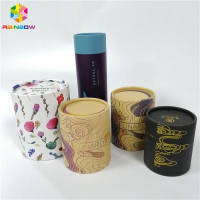 Косметики бумажной коробки бутылки воска упаковывая нажимают вверх материалы подгонянные трубкой повторно использованные