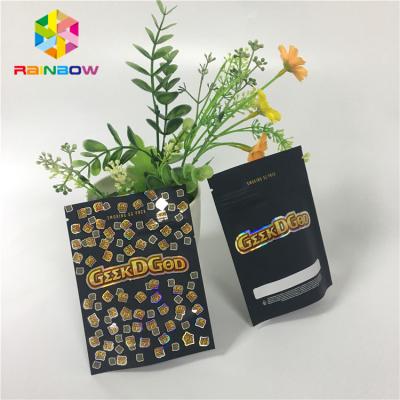 中国 袋150mgの黒のマットの上のプラスチック マイラーのジップ ロック式の習慣の立場 販売のため