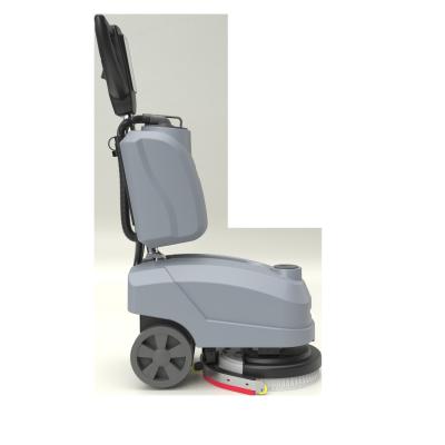 Cina Potenza a batteria Lavatrici compatte per pavimenti Soluzioni di pulizia efficienti per spazi ristretti in vendita