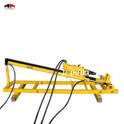 China Heavy Duty Portable Engineering Drilling Rig For Demanding And Challenging Drilling Projects for sale