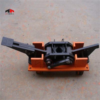 China Foot Drill Rod Clamp Holder Nq Diamond Core Drilling Tools for sale