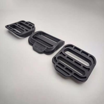 Cina Fermaglio di plastica di modo su ordinazione di Logo Plastic Tri Glide Buckle 3 in vendita