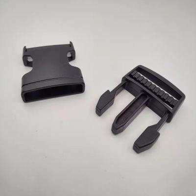 Cina fermaglio di plastica dello zaino nero di 51mm - di 15mm a forma di L in vendita