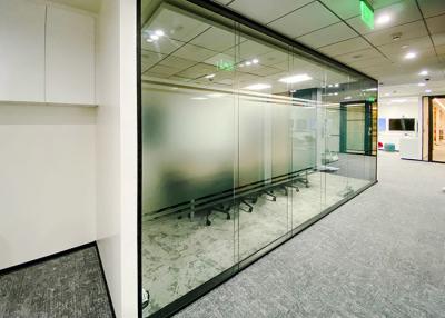 China Frameless Design Maximizes Daylighting complete transparency Aluminum 108mm thickness zu verkaufen