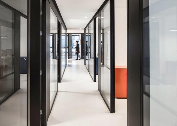 Modular Glazing Office Demountable Partitions System With Laminated Glazing Pre-assembled