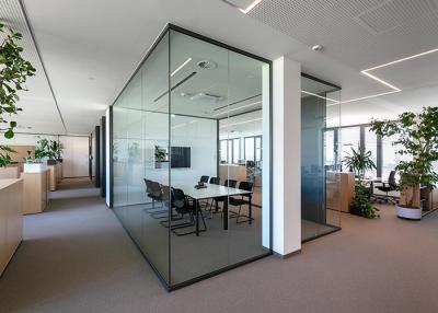Cina Glawall isolated space glass partition wall durable strong glass Aluminum profile furnish in vendita