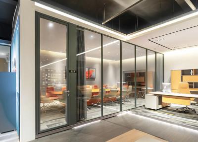 中国 繊細で機能的な隔壁を持つオフィスを変換 強い温熱ガラスタイプ 販売のため