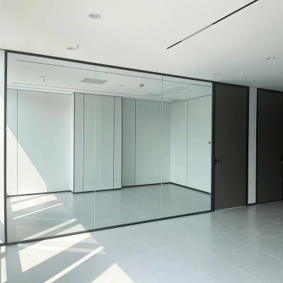 China Tempered Glass Partition Wall System - Aluminum Frame & Customizable for sale