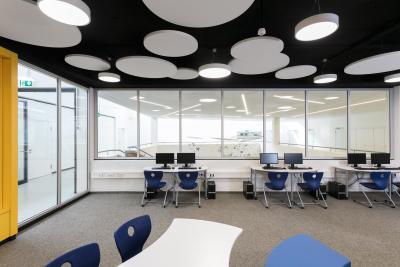 China 90mm Aluminum Frame Glass Partition Wall System with Tempered Glass for sale