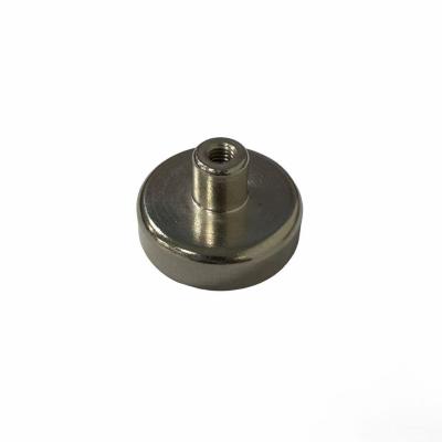 China 25x15mm Iron Accessory Connector With Chrome Finish Integrated Magnet for sale