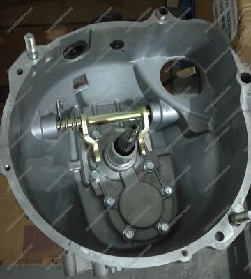 Cina Componente di ricambio originale Dongan Haifei Minyi BS09-01 cambio manuale per Hafei 1.0 in vendita