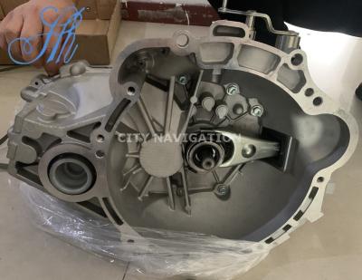 China FENGGUANG 580 SUV 1.8L MT Transmissie versnellingsbak assemblage voor gesloten off-road voertuigen Te koop