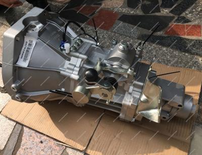 中国 MR513J02 手動自動トランスミッションギアボックス DFSK Fengon 330 スムーズ運転体験 販売のため