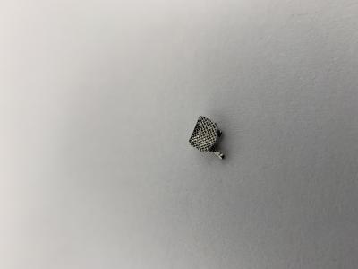 中国 ステンレス鋼の矯正ブラケット 歯の矯正ブラケット 矯正歯科に最適 販売のため
