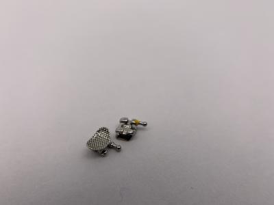 中国 ステンレス鋼の矯正ブラケット 歯の矯正ブラケット 矯正歯科に最適 販売のため