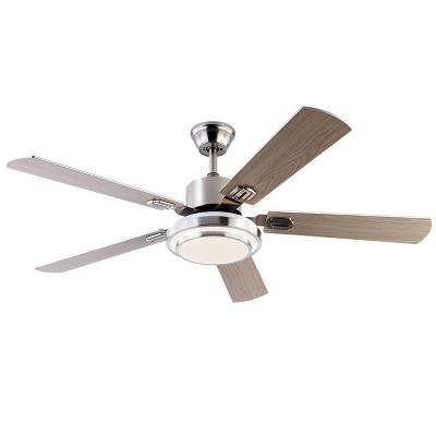 China Modern Home Ceiling Fans 52 Inch Ceiling Fan With Light And Remote Control for sale