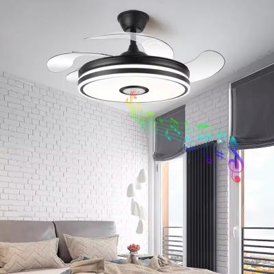 Cina Ventilatore adottivo con luce per la casa Ventilatore di soffitto per camera da letto con luce a led e ventilatore di soffitto a controllo remoto con luce per la casa in vendita