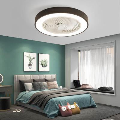 Chine Découvrez le meilleur des deux mondes avec un ventilateur de plafond LED moderne à vendre