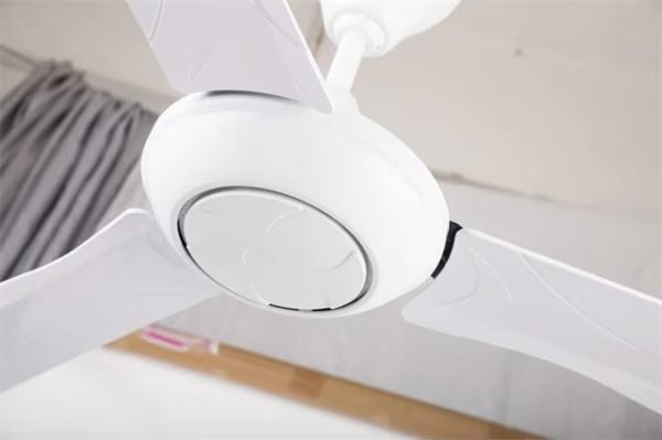 Quality wholesale   Modern Dc Electric Motor Cooling Fan Lamp Abs Blade Plastic Ceiling Fan With Light for sale