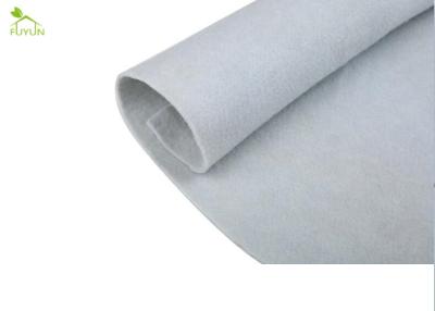 China filtragem não tecida da tela do geotêxtil do filamento 450g curto na drenagem subsuperficial à venda