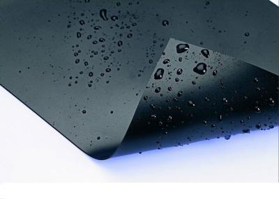 中国 荒地の構造の黒1.5mmのHDPE LDPEの分離の反浸透の生地のGeomembraneはさみ金 販売のため