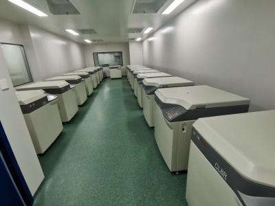China Capacidad grande de la máquina médica de la centrifugadora de CL8R con los rotores del oscilación en venta
