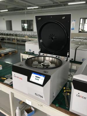 China Máquina de centrifugadora médica CLT55 con rotor oscilante de 4x750 ml y rotor de ángulo de 40x15 ml en venta