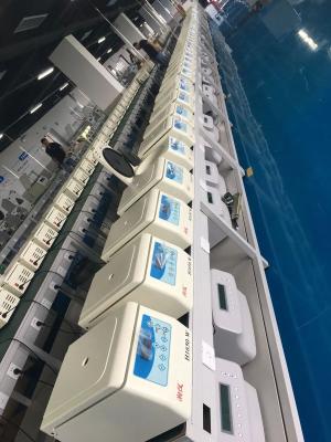 中国 メディカルヘマトクリート遠心機 12*5ml & 24毛細血管容量 販売のため