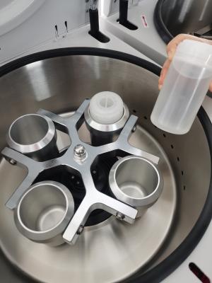 China Laborzentrifuge LT53 mit Winkel-Rotor 30x15ml 40x15ml des Schwingen-Rotor-4x250ml 100ml zu verkaufen
