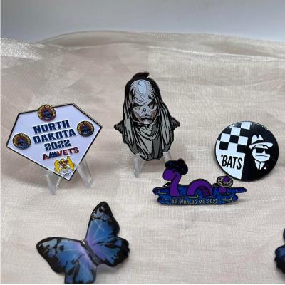 China Craft Gift  Custom Lapel Pins Cartoon Character Mini Clothes Pins for sale