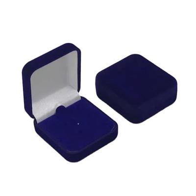 China Kleine vierkant harde cadeau verpakkingsdoos lapel pinnen verpakking fluweeldoos Te koop