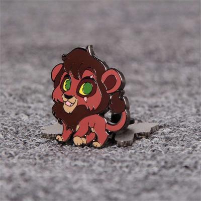 China New design lapel pin custom metal brooch badge independence cartoon pin for sale