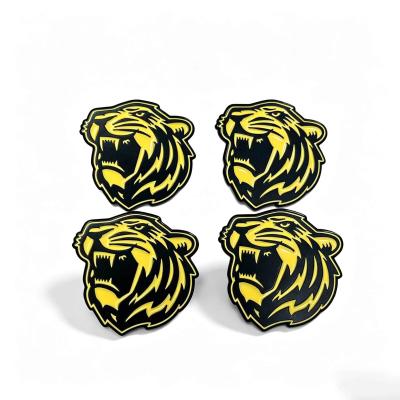 China Custom Iron and Zinc Alloy Enamel Lapel Pins with 2D/3D Design and Complete Customization for sale