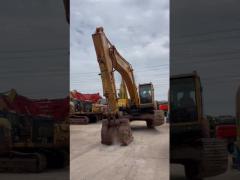 Escavatore Hyundai R300LC-9S usato in vendita ben mantenuto pronto al lavoro