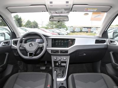 Cina Volkswagen POLO PLUS berlina cambio manuale volante sinistro in vendita