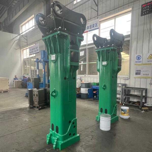 Quality OEM MS700 Full Hydraulic System Breaker Hammer For 25-35 Ton Excavators With 400-500 Bpm Impact Rate for sale