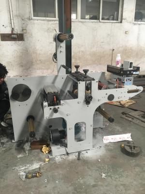China Lc-GH320/420 F/Q de roterende snijder van de de snijmachinematrijs van de messenmatrijs met het scheuren van functie met Draaischijf die post opnieuw opwinden Te koop