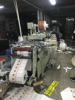 Cina Nuovi forniti fabbrica muoiono taglierina da vendere il biglietto da visita caldo a macchina tagliante a base piatta ad alta velocità di vendita della Cina in vendita
