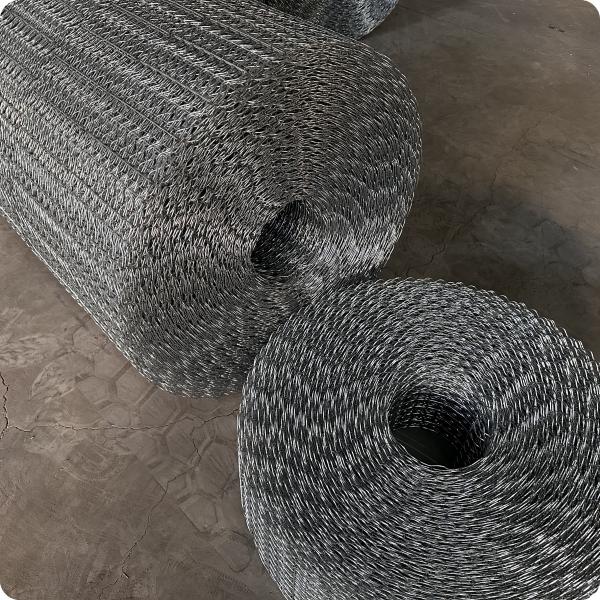 Quality Six Lines Pipeline Reinforced Welded Wire Mesh Anti Rust For Oil And Gas for sale