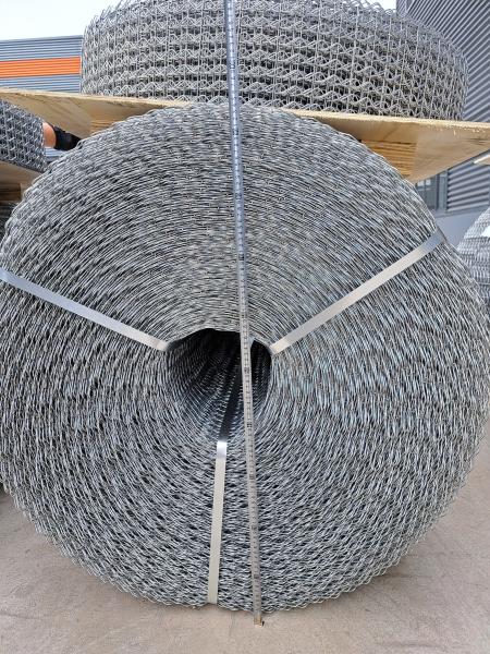 Quality CWC Pipeline Reinforced Mesh Anti Corrosion 2.6 MM 190.5 Mm Width Per Roll FOR for sale