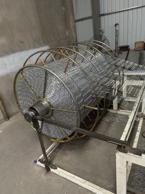 China 140M Oil Pipeline Reinforced Welded Wire Mesh / Concrete Counterweight Mesh for sale