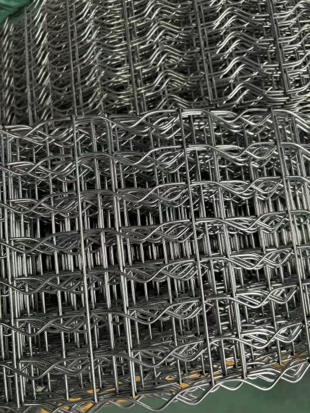 Quality Zinc Coating CWC Reinforced Mesh 2.2 MM Pipeline Wire Mesh 6 8 10 Lines for sale
