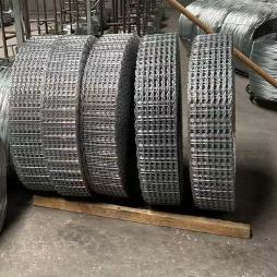 China Eight Lines Pipeline Reinforced Welded Wire Mesh Anti Rust For Everglades Gas Pipeline for sale