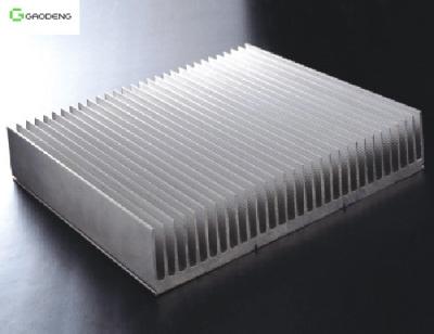 Cina Profilo di alluminio anodizzato di dissipazione di calore con grande durevolezza in vendita