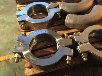 China API 16A Clamp, Hub Clamp Connector, 3-1/8